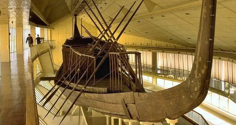 Spostata La 'Barca Solare Di Cheope' Da Giza Al Cairo