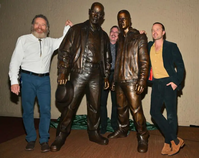 "Breaking Bad", Le Statue Per Walter White E Jesse Pinkman